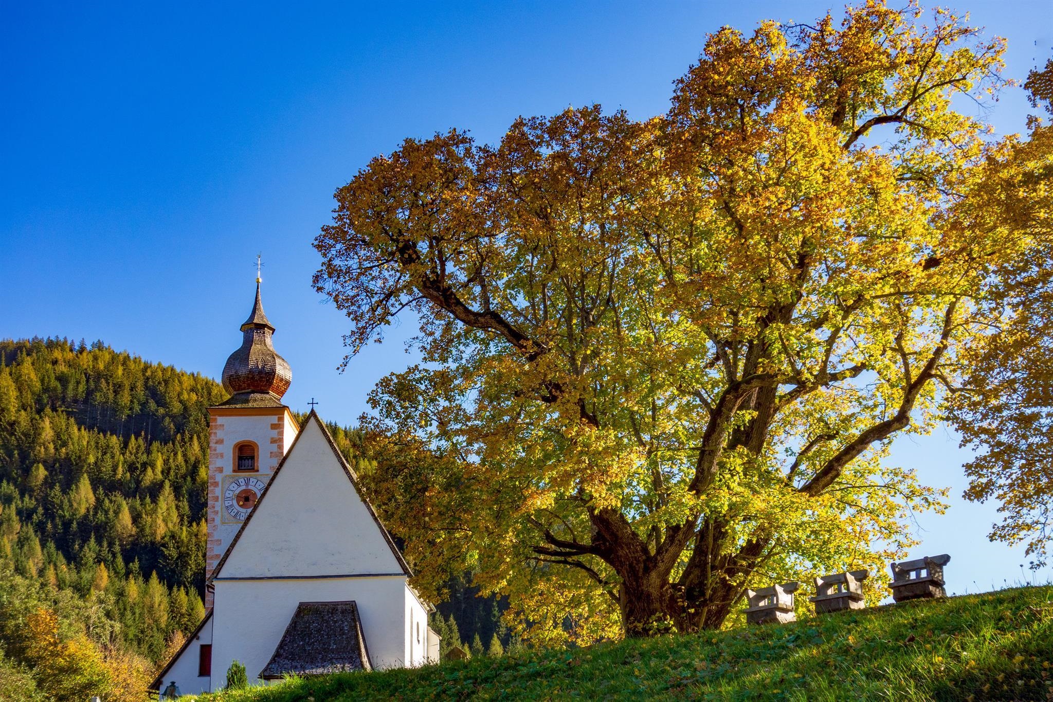 Pfarrkirche Dienten zum Hl. Nikolaus