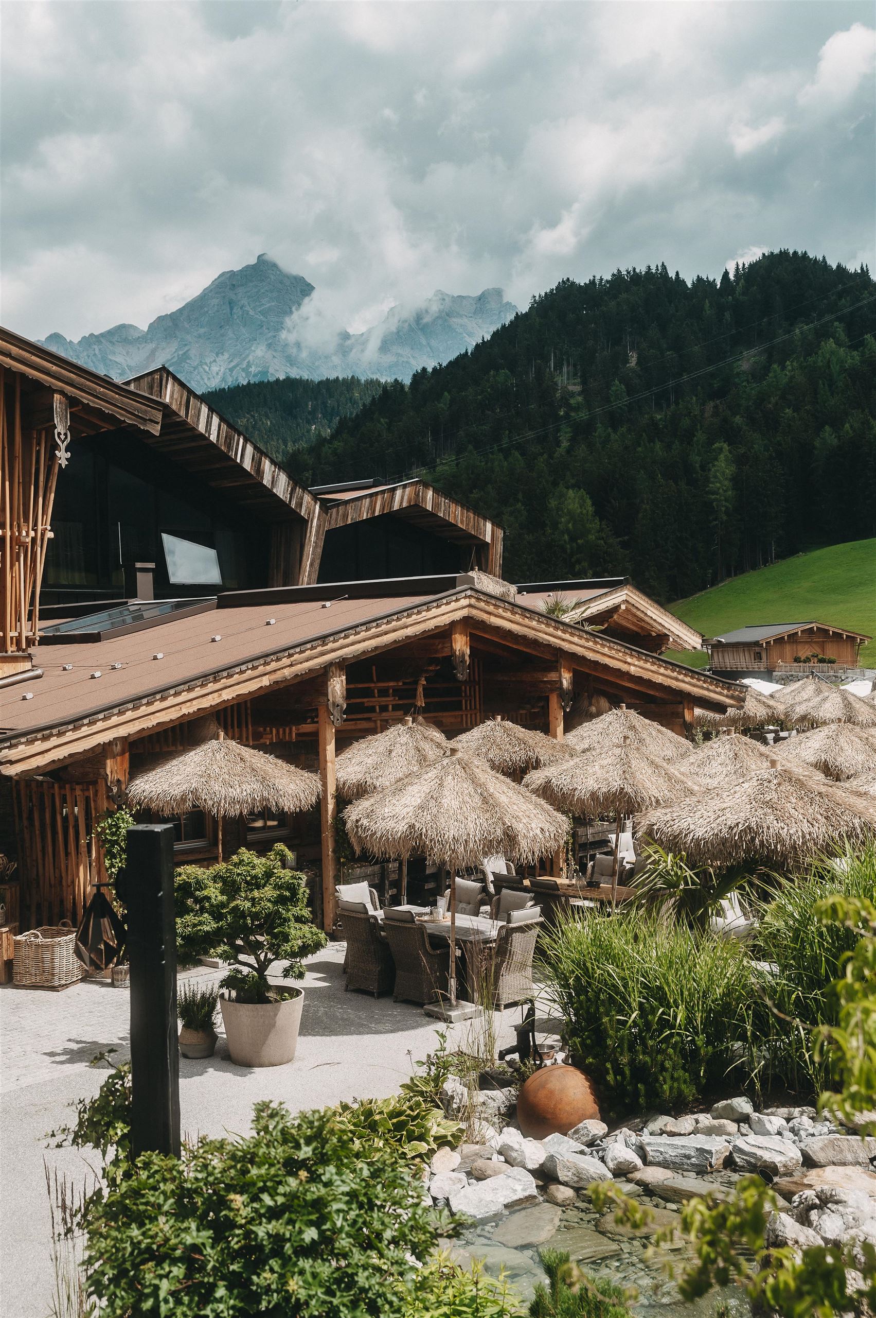 Jufenalm – Bohemian spirit in the alps 1.105 m